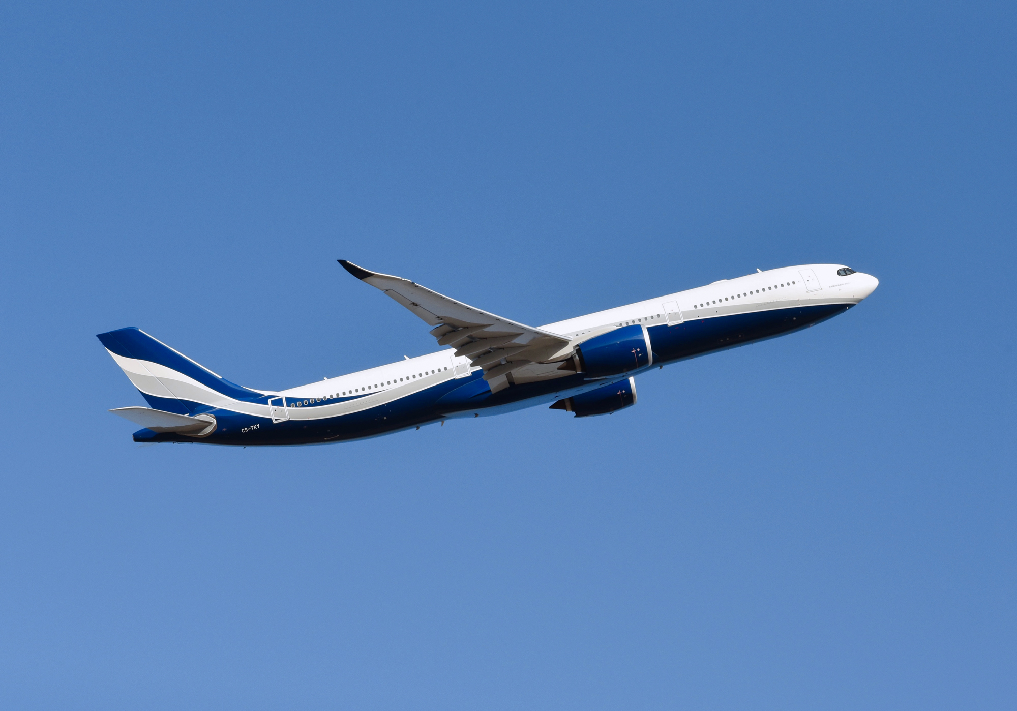 PAS teams up with Hahn Air for corporate shuttle solution